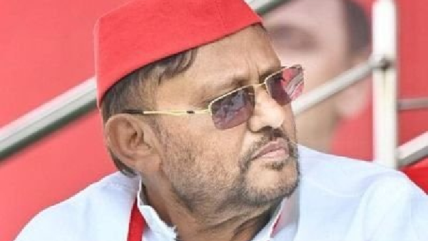 Priya Saroj’s Father Toofani Saroj NetWorth: His ₹6.55 Crore Assets ...