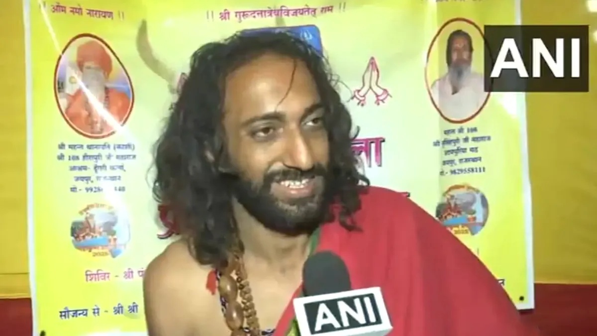 About Turn! Now IIT Baba Apologises For his Wrong Prediction On India ...