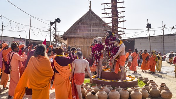 Maha Kumbh 2025: Over 7,000 Women Have Taken Sanyas Initiation ...