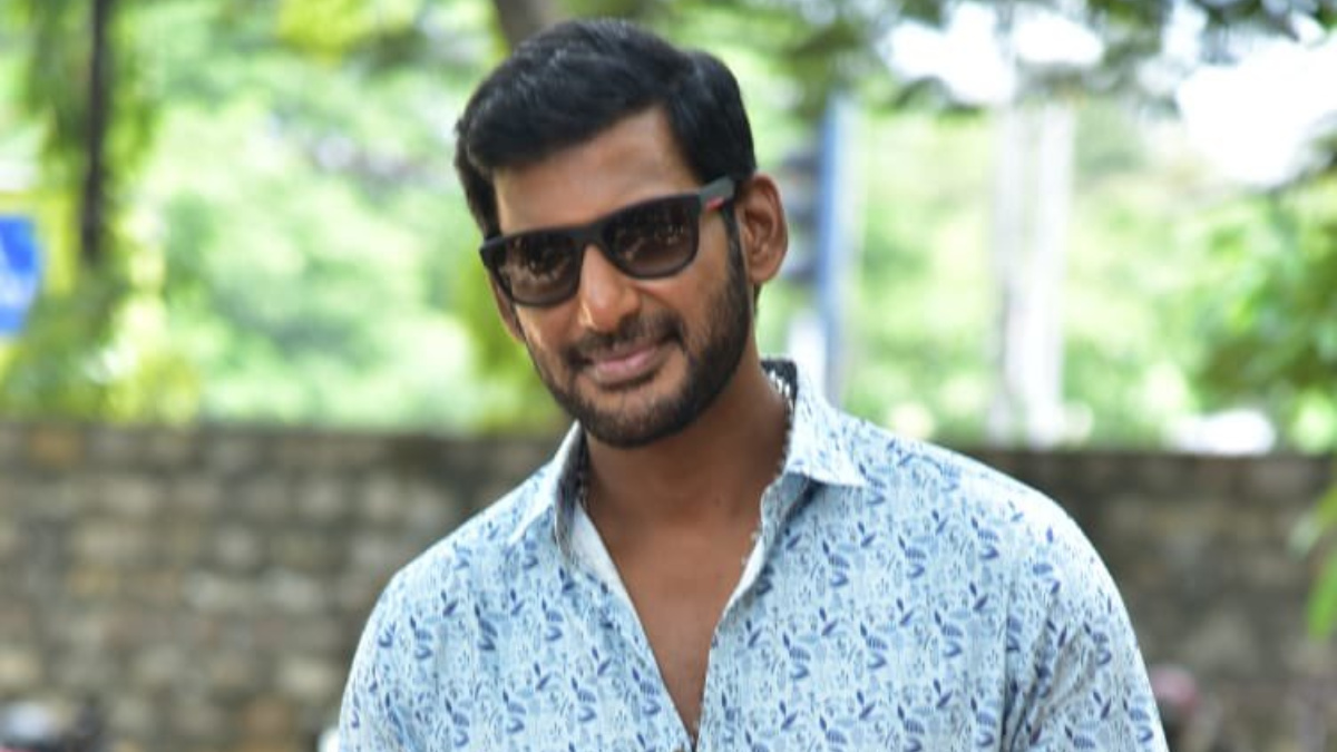 Tamil Actor Vishal Collapses On Stage In Villupuram, Health Stable Now ...