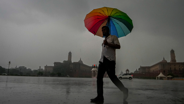 Rain Brings Relief to Delhi-NCR, Breaks Humidity; IMD Issues Yellow Alert - Oneindia News