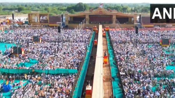 TVK Maanadu Madurai LIVE: Where To Watch Vijay's Speech LIVE Online For Free? Check Telecast ...