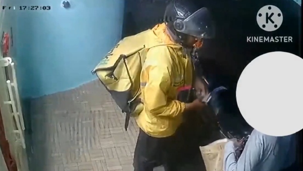 Mumbai Woman Alleges Blinkit Driver Harassed Her, Viral Video Sparks ...