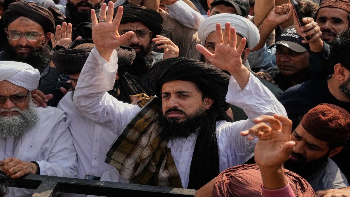 Who Is Pakistan's TLF Chief Saad Rizvi, Who Sustained Bullet Wounds ...