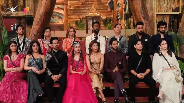 Bigg Boss 19 Elimination: Who Just Got Evicted From Salman Khan Show? Weekend Ka Vaar Surprises ...