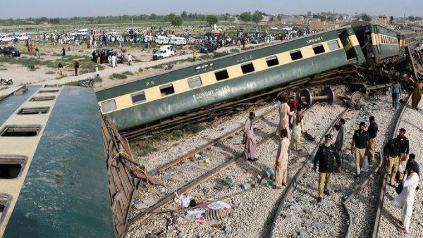 Pakistan: Jaffar Express Targeted Again As IED Explodes Moments After ...