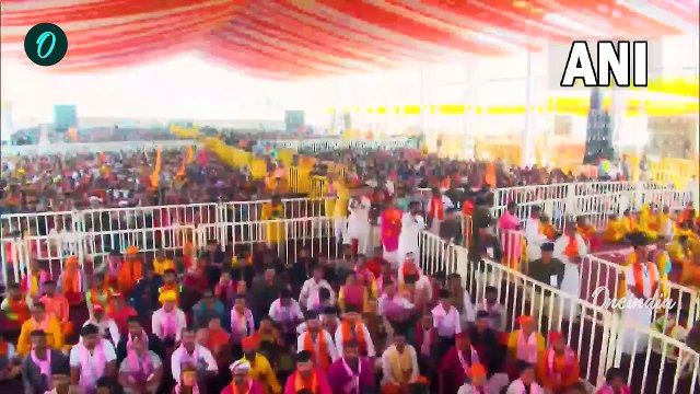 PM Modi Bageshwar Dham Update: धीरेंद्र कृष्ण शास्त्री ने मंच से पाकिस्तान का क्यों किया जिक्र ...