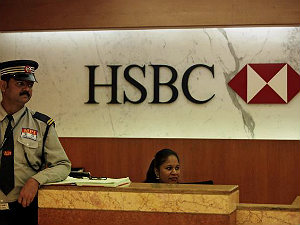 ಸಿಬ್ಬಂದಿಯನ್ನು ಹೊರದಬ್ಬುತ್ತಿರುವ HSBC Bank | HSBC Bank axes employees ...
