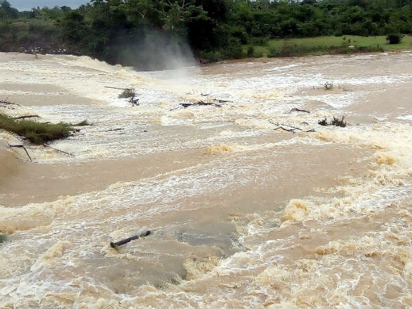 ತುಂಬಿ ಹರಿವ ಲಕ್ಷ್ಮಣತೀರ್ಥವನ್ನು ನೋಡುವುದೇ ಆನಂದ | It is treat to watch ...