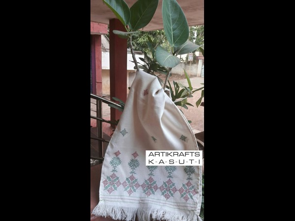 ವಾರದ ಸಾಧಕಿ : ಧಾರವಾಡದ ಕಸೂತಿ ಪ್ರವೀಣೆ ಆರತಿ | Arati Hiremath from Dharwad ...