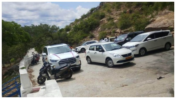 ಚಾಮರಾಜನಗರ; ಪಾರ್ವತಿಬೆಟ್ಟದಲ್ಲಿ ನಡೆದಿದ್ದು ಪೂಜೆನಾ, ಮದುವೆನಾ? | Lockdown ...