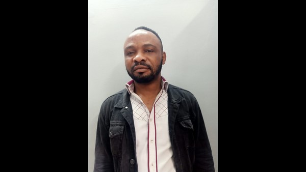 ಡ್ರಗ್ ಪೆಡ್ಲರ್ ಜತೆ ನಿಕಟ ಸಂಪರ್ಕ ಹೊಂದಿದ್ದ ಸೆಲಿಬ್ರಿಟಿಗಳ ಮನೆಗಳ ಮೇಲೆ ದಾಳಿ ...