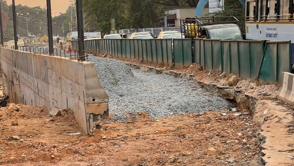 Traffice Jam: HAL ಜಂಕ್ಷನ್ ರಸ್ತೆ ಅಂಡರ್‌ಪಾಸ್‌ ಬೇಗ ಪೂರ್ಣಗೊಳಿಸಿ | Complete ...