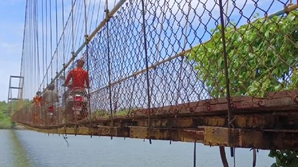 ಶೃಂಗೇರಿ: ದುರಸ್ತಿ ಹಂತ ತಲುಪಿದ ನೆಮ್ಮಾರುನಲ್ಲಿರುವ ತೂಗು ಸೇತುವೆ, ಸರ್ಕಾರದ ...