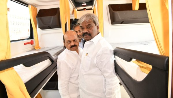 ವೋಲ್ವೋ ಅಂಬಾರಿ ಬಸ್ ಸೇವೆಗೆ ಸಿಎಂ ಚಾಲನೆ: ಅಂಬಾರಿ ಉತ್ಸವ ಸ್ಲೀಪರ್ ಬಸ್ ಗಳ ವಿಶಿಷ್ಟತೆಗಳೇನು.? | CM Basavaraj ...