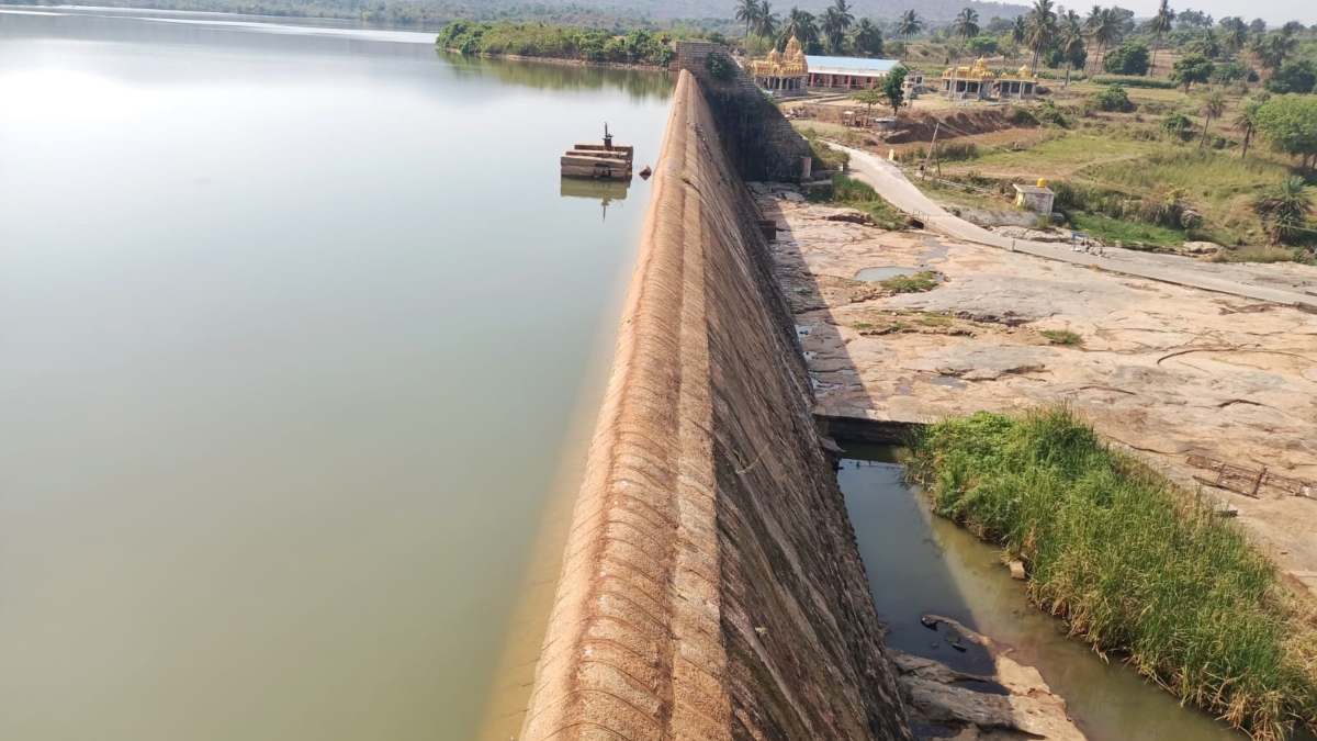 ಸಾವಿನ ಕೂಪವಾಗುತ್ತಿರುವ ಶ್ರೀನಿವಾಸ ಸಾಗರ: ಜಿಲ್ಲಾಡಳಿತ ನಿರ್ಲಕ್ಷ್ಯಕ್ಕೆ ಸ್ಥಳೀಯರ ...
