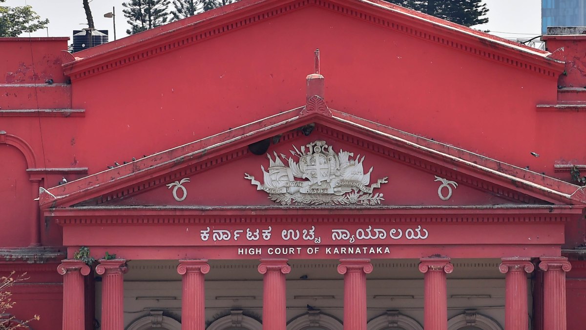 ಅಪ್ರಾಪ್ತರ ಪ್ರೀತಿಗೆ ಅನುಮತಿ, ದೈಹಿಕ ಸಂಪರ್ಕಕಲ್ಲ; ಹೈಕೋರ್ಟ್ | POSCO Case No ...