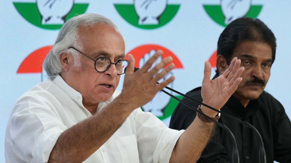 ಎಲ್‌ಐಸಿ ಷೇರು ಕುಸಿತಕ್ಕೆ ಮೋದಾನಿ ಕಾರಣ: ಜೈರಾಮ್‌ ರಮೇಶ್‌ | Modani is ...