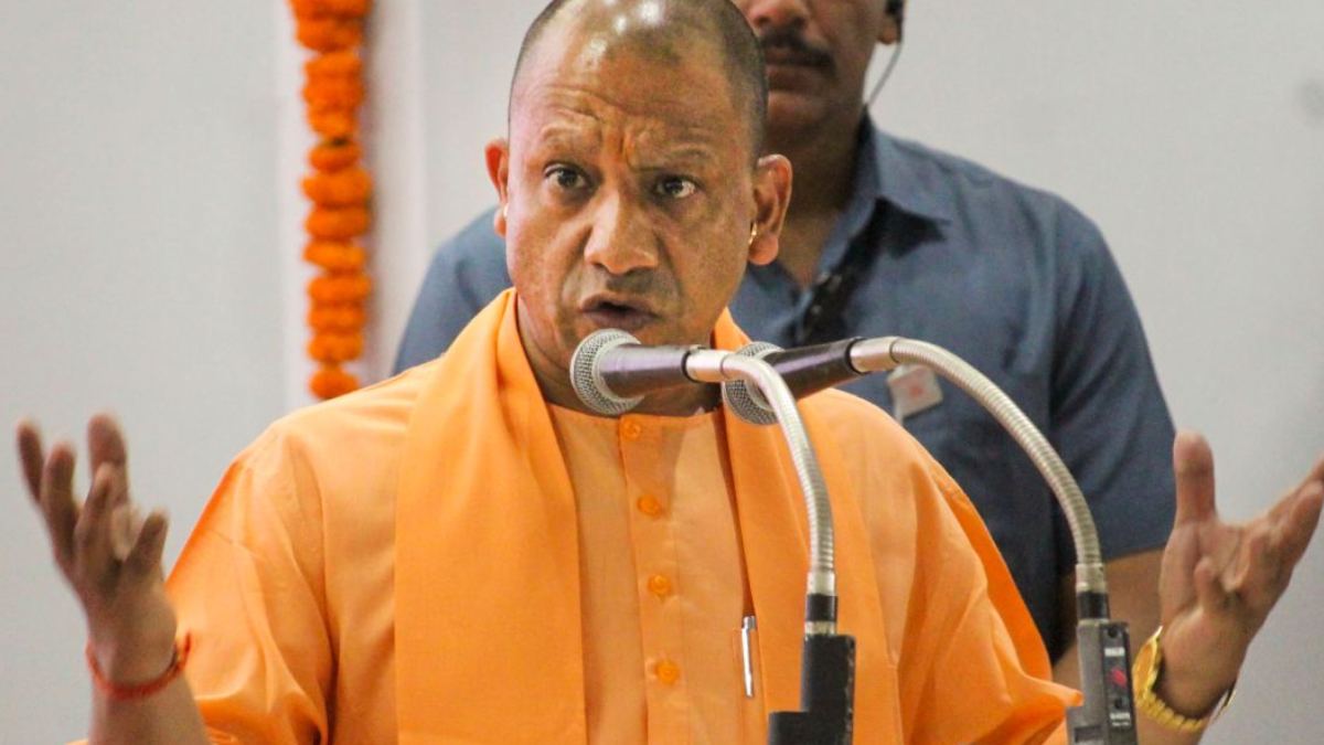 Yogi Adityanath: ರಾಯಚೂರಿನಲ್ಲಿ ಕನ್ನಡದಲ್ಲೇ ಭಾಷಣ ಮಾಡಿ ಗಮನ ಸೆಳೆದ ಯುಪಿ ಸಿಎಂ ಯೋಗಿ ಆದಿತ್ಯನಾಥ್ ...
