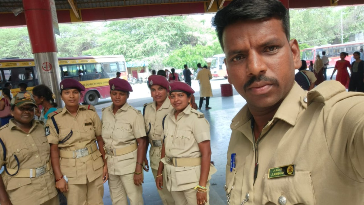 ಮಹಿಳೆಯರಿಗೆ ಉಚಿತ ಬಸ್‌: ಪ್ರಯಾಣಿಕರ ನಿಯಂತ್ರಣಕ್ಕೆ ಹೋಂ ಗಾರ್ಡ್‌ ನೇಮಕ ...