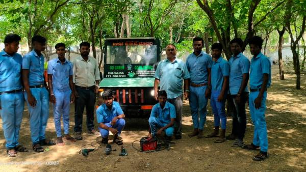 ಐಟಿಐ ವಿದ್ಯಾರ್ಥಿಗಳಿಂದ ಸೋಲಾರ್ ಎಲೆಕ್ಟ್ರಿಕ್ ವಾಹನ: ಏನಿದರ ವಿಶೇಷತೆ? | Manvi ...