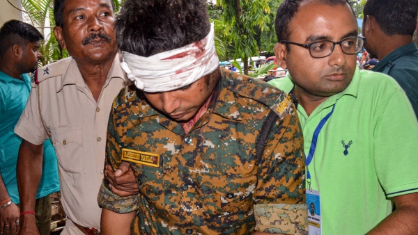 ಬಂಗಾಳ ಚುನಾವಣಾ ಹಿಂಸಾಚಾರ: 'ಸೂಕ್ಷ್ಮ ಮತಗಟ್ಟೆಗಳ ಬಗ್ಗೆ ಯಾವುದೇ ಮಾಹಿತಿಯನ್ನು ...