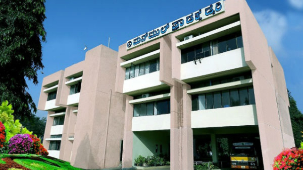 Manmul: ಹಾಲಿನ ದರ 1.7 ರೂ.ಕಡಿತ, ರೈತರಿಗೆ ಆತಂಕ | Mandya Manmul Deduction ...