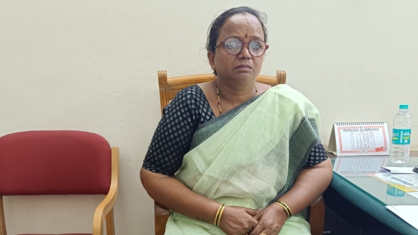 3 ಲಕ್ಷ ರೂ. ಲಂಚಕ್ಕೆ ಬೇಡಿಕೆ: ಲೋಕಯುಕ್ತ ಬೆಲೆಗೆ ಬಿದ್ದ ಚಳ್ಳಕೆರೆ ನಗರಸಭೆ ...