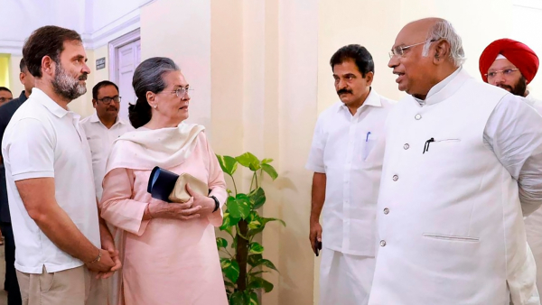 Mallikarjun Kharge: ಮಲ್ಲಿಕಾರ್ಜುನ ಖರ್ಗೆ ಕಾಂಗ್ರೆಸ್ ಅಧ್ಯಕ್ಷರಾಗಿ ಒಂದು ವರ್ಷ: ಕಾಂಗ್ರೆಸ್ ಹೇಳಿದ್ದೇನು ...