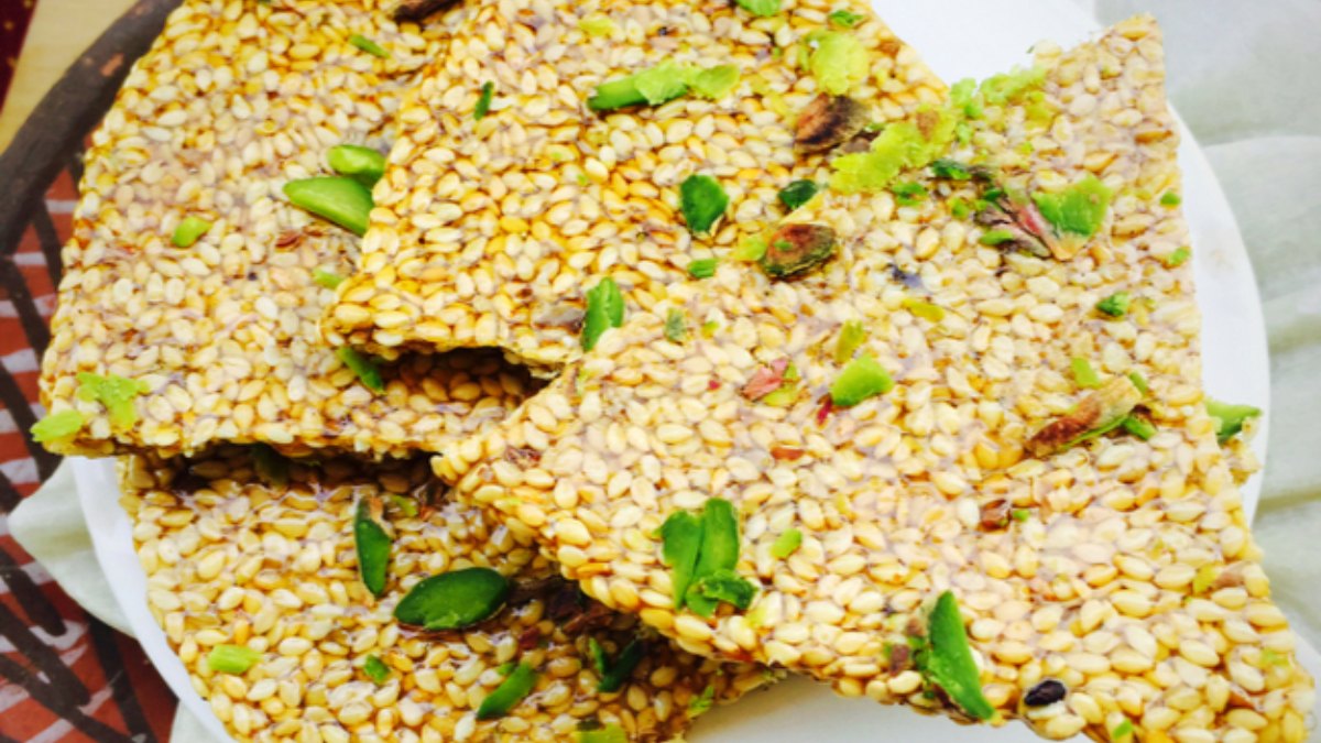 Ellu Mithai Recipe: ಮಕ್ಕಳು ಇಷ್ಟಪಟ್ಟು ತಿನ್ನುವ ಸಖತ್ ಟೇಸ್ಟಿ ಎಳ್ಳು ಮಿಠಾಯಿ ...