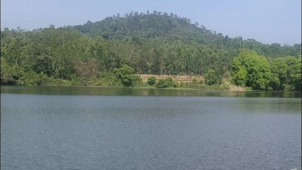 ಚಾರಣಪ್ರಿಯರೇ ಗಮನಿಸಿ..! ಕೊಡಗಿನಲ್ಲಿ ಈ ಬೆಟ್ಟಕ್ಕೆ ಮಿಸ್‌ ಮಾಡದೇ ಭೇಟಿ ನೀಡಿ ...