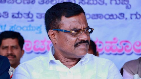 ಕಾಂಗ್ರೆಸ್ ನಾಯಕನ ಮೇಲೆ ಹಲ್ಲೆ: ಗುಬ್ಬಿ ಶಾಸಕ ಎಸ್‌ಆರ್ ಶ್ರೀನಿವಾಸ್ ವಿರುದ್ಧ ಎಫ್ ...