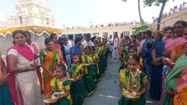 Shivratri Rathotsava: ಮಲೆ ಮಹದೇಶ್ವರ ಬೆಟ್ಟದಲ್ಲಿ ನೆರೆದ ಲಕ್ಷಾಂತರ ಭಕ್ತರ ದಂಡು ...