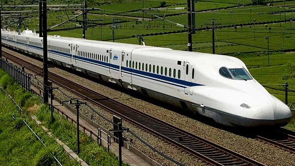 Bullet Train: ಗಂಟೆಗೆ 250 ಕಿ.ಮೀ. ಓಡುವ ಬುಲೆಟ್‌ ಟ್ರೈನ್ ಭಾರತದಲ್ಲೇ ತಯಾರು ...