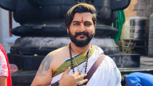 Niranjan Deshpande: ದಿಢೀರ್ ಲೈವ್‌ ಬಂದು ಕ್ಷಮೆ ಕೇಳಿದ ನಿರಂಜನ್‌ ದೇಶಪಾಂಡೆ, ಯಾಕೆ ಗೊತ್ತಾ? | Anchor ...