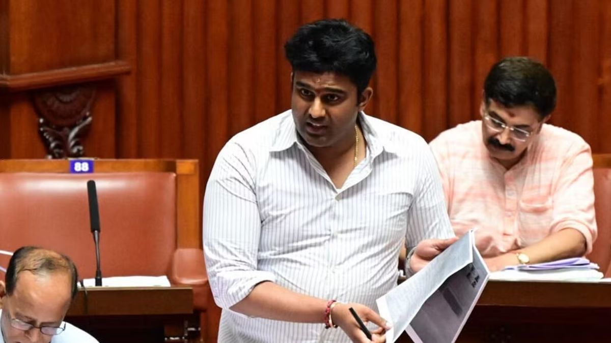 Suraj Revanna: ಮುಂಗಾರು ಅಧಿವೇಶನಕ್ಕೂ ಮುನ್ನ ಸೂರಜ್ ರೇವಣ್ಣ ಅಮಾನತು ಸಾಧ್ಯತೆ ...