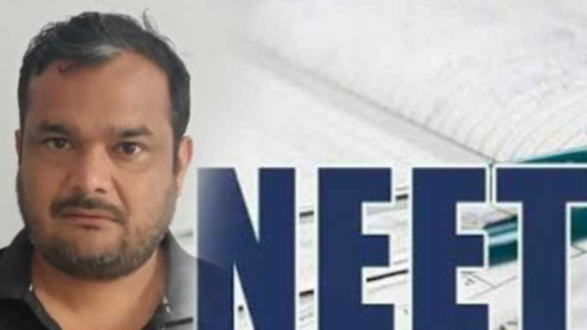 NEET: ನೀಟ್ ಪ್ರಶ್ನೆ ಪತ್ರಿಕೆ ಸೋರಿಕೆ ಹಿಂದೆ 'ಸಾಲ್ವರ್ ಗ್ಯಾಂಗ್'; ಪ್ರಮುಖ ಆರೋಪಿ ರವಿ ಅತ್ರಿ ಬಂಧನ ...