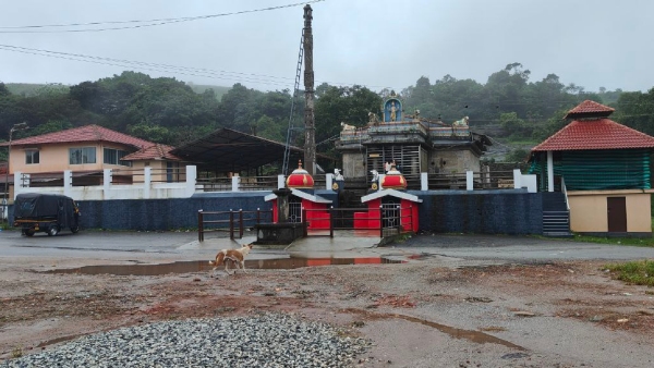 ದೇವರಮನೆಯಲ್ಲಿ ಎಣ್ಣೆ, ಧಮ್, ಡ್ಯಾನ್ಸ್: ಪ್ರವಾಸಿಗರ ಹುಚ್ಚಾಟ, ಭಕ್ತರಿಗೆ ಮುಜುಗರ ...