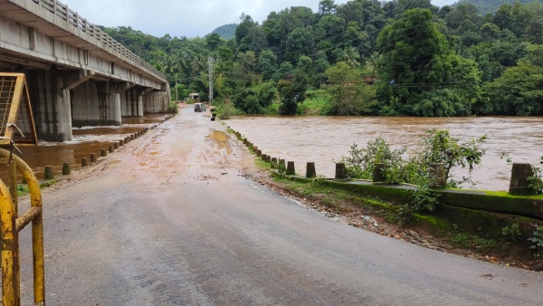 ಭಾರೀ ಮಳೆ: ಹೊರನಾಡು ದೇವಾಲಯದ ಭಕ್ತರ ಗಮನಕ್ಕೆ | Hebbale Bridge All Set To ...