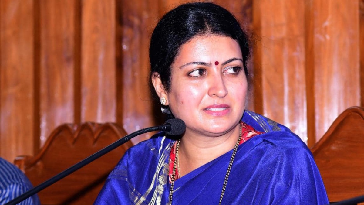 Bhadra Dam: ತುಂಬಿದ ಭದ್ರೆಯ ಒಡಲು: ರೈತರ ಬಾಳು ಹಸನಾಗಲಿ ಎಂದು ಸಂಸದರ ಪ್ರಾರ್ಥನೆ ...