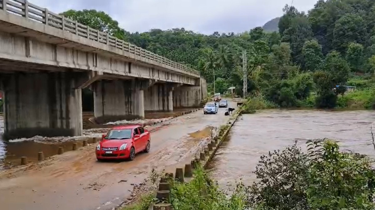 ಭಾರೀ ಮಳೆ: ಹೊರನಾಡು ದೇವಾಲಯದ ಭಕ್ತರ ಗಮನಕ್ಕೆ | Hebbale Bridge All Set To ...