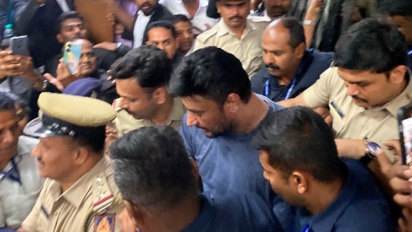 ನಟ ದರ್ಶನ್‌ ಪ್ರಕರಣ: ಅವನ ಪಾಪದ ಕೊಡ ತುಂಬಿದೆ: ವಿ.ಮನೋಹರ್‌ ಹೀಗೆ ಹೇಳಿದ್ಯಾಕೆ?-ಇಲ್ಲಿದೆ ಮಾಹಿತಿ | V.Manohar ...