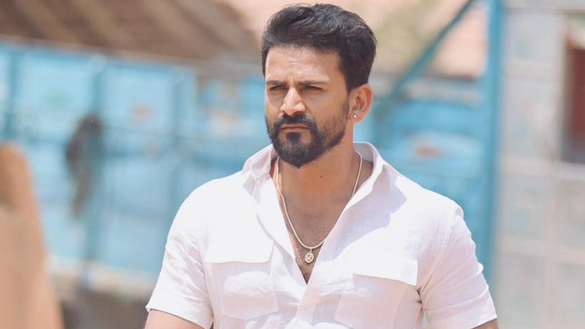 ನಮ್ಮ ಇಂಡಸ್ಟ್ರಿ ಸತ್ತು ಹೋಗಿ ಬಿಡುತ್ತಿದೆ ಎನ್ನುವ ಮಾತುಗಳೇ ನೆಗೆಟಿವ್‌-ಡಾಲಿ ಧನಂಜಯ್‌ | Daali Dhananjay Has ...