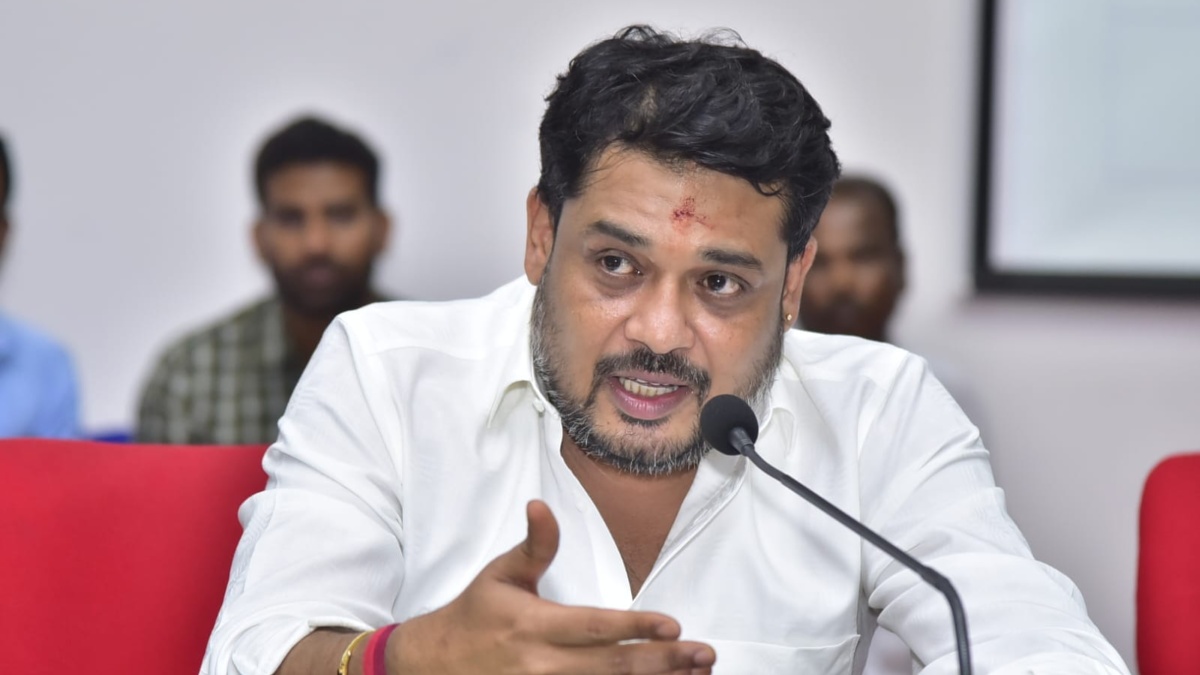 'ಎಷ್ಟೇ ಆಪಾದನೆ ಹೊರಿಸಿದರೂ ಸಿದ್ದರಾಮಯ್ಯನವರೆ 5 ವರ್ಷ ಸಿಎಂ' | Siddaramaiah to ...