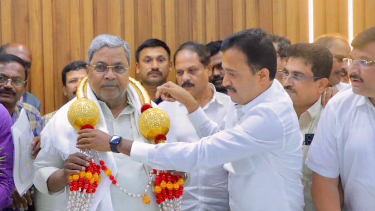 Government Employees: ಸರ್ಕಾರಿ ನೌಕರರ ಬೇಡಿಕೆಗಳು: ಸಿದ್ದರಾಮಯ್ಯ ಭೇಟಿಯಾದ ಸಿ ...