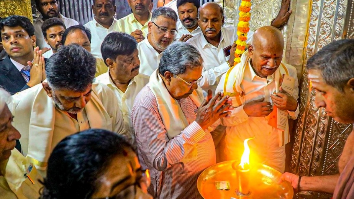 ರಾಜ್ಯ ಬಜೆಟ್‌ನಲ್ಲಿ ಅರ್ಚಕರಿಗೆ ಭರ್ಜರಿ ಗುಡ್‌ನ್ಯೂಸ್‌: ತಸ್ತೀಕ್ ಮೊತ್ತ 72 ...