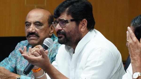 ಕಾಂಗ್ರೆಸ್‌ ಶಾಸಕ ವಿನಯ್‌ ಕುಲಕರ್ಣಿ ಮನೆ ಮೇಲೆ ED ದಾಳಿ: ಯಾಕೆ? | ED Raids Congress MLA Vinay Kulkarni's ...