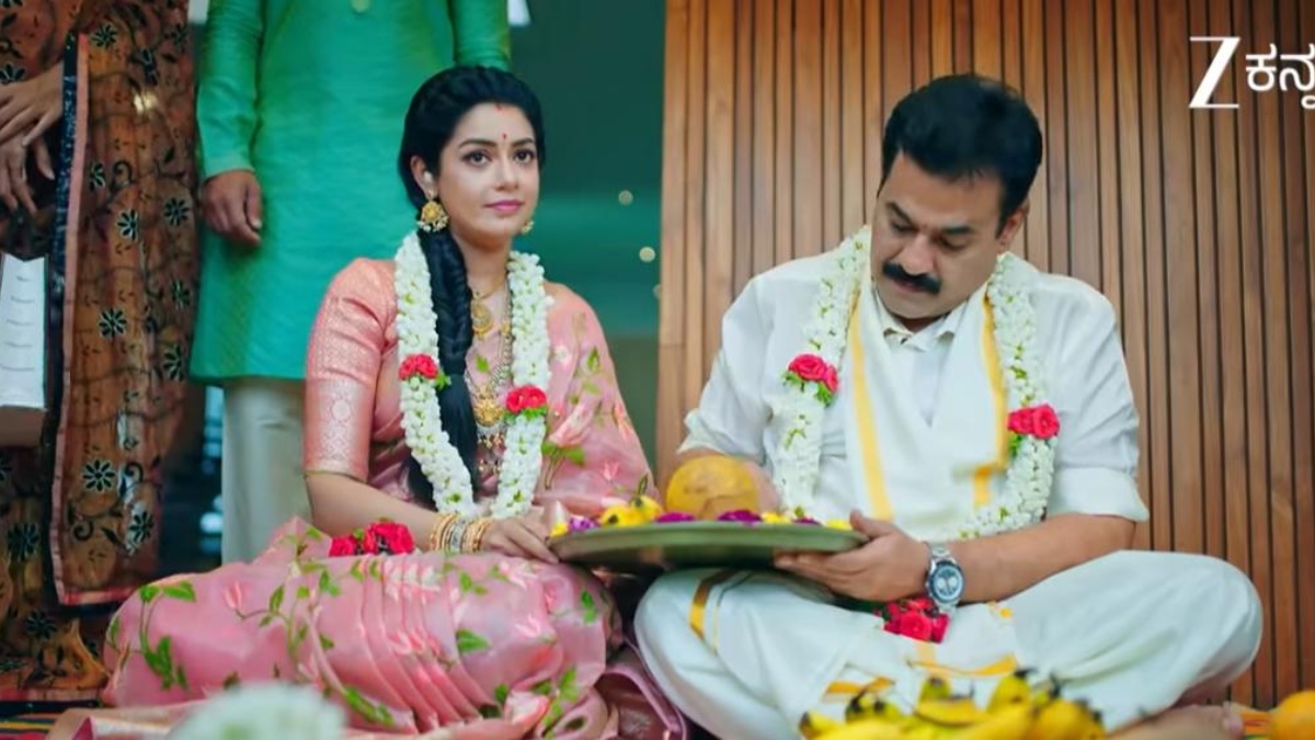 Amruthadhare serial: ಗೌತಮ್-ಭೂಮಿಕಾ ಮನೆಯಲ್ಲಿ ಮಗನಿಗೆ ನಾಮಕರಣ ಶಾಸ್ತ್ರ: ಇಟ್ಟ ಹೆಸರೇನು ಗೊತ್ತಾ? | Gautam ...