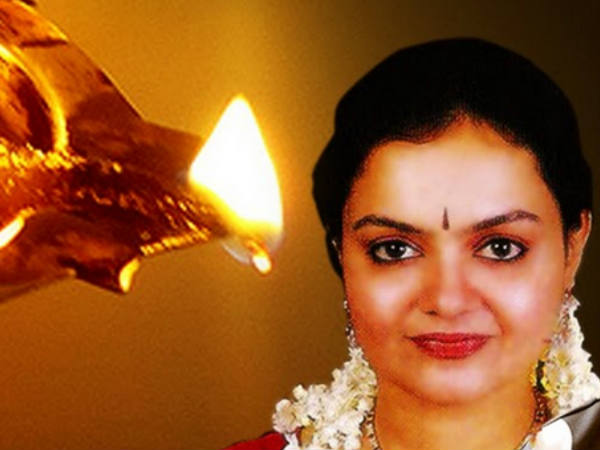 Popular singer Radhika thilak dies at 45. - Malayalam Oneindia