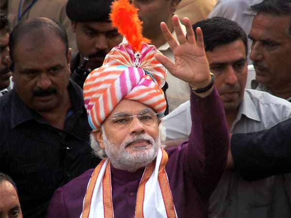 Bollywood actor Paresh Rawal compares Narendra Modi with Lord Ram ...